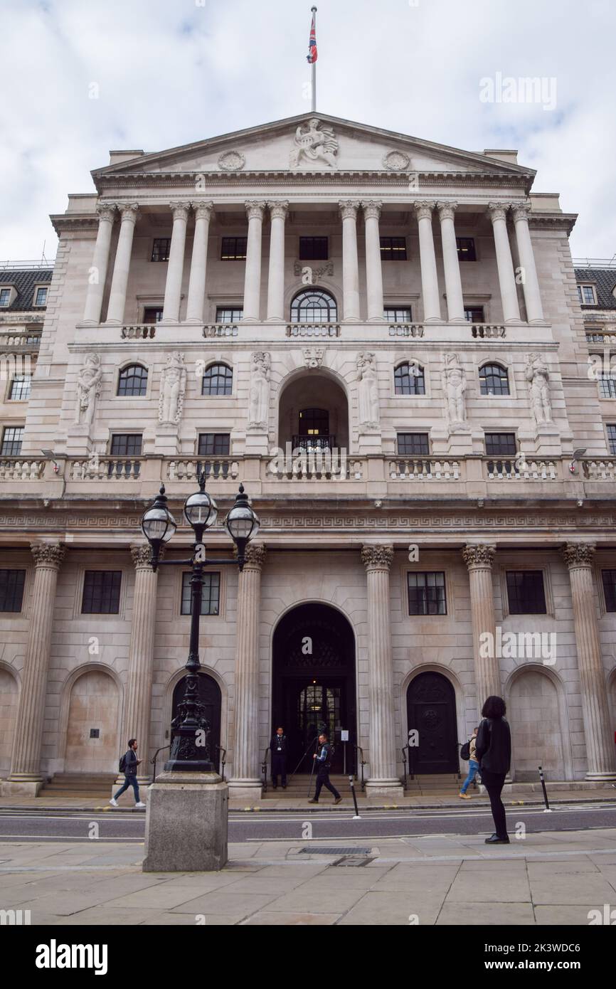 London, UK. 28th Sep, 2022. General view of the Bank of England in the ...