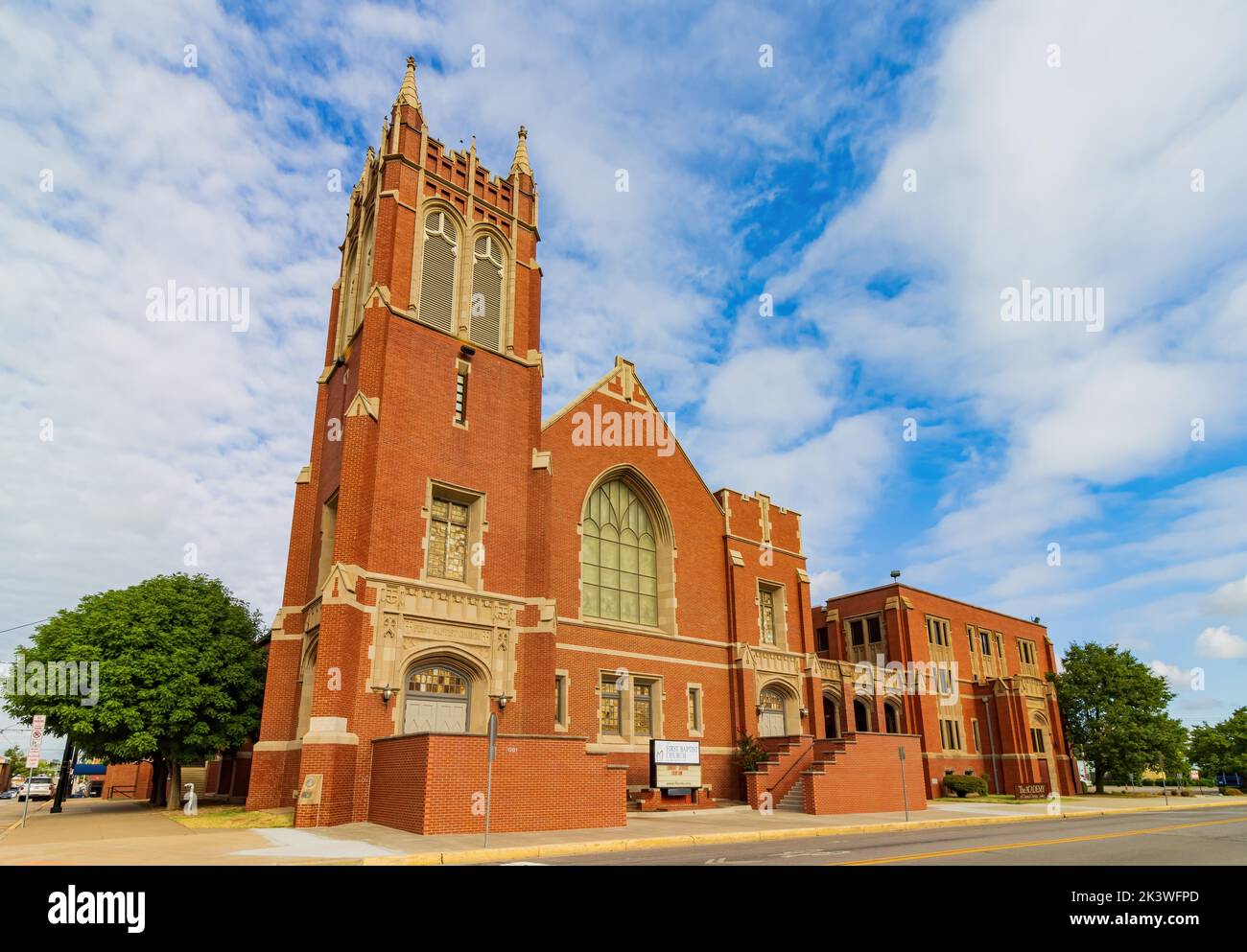 First christian church oklahoma hi-res stock photography and images - Alamy
