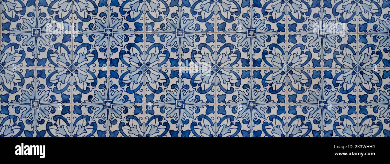 Azulejos in Portugal, detail on a typical house, blue color Stock Photo ...