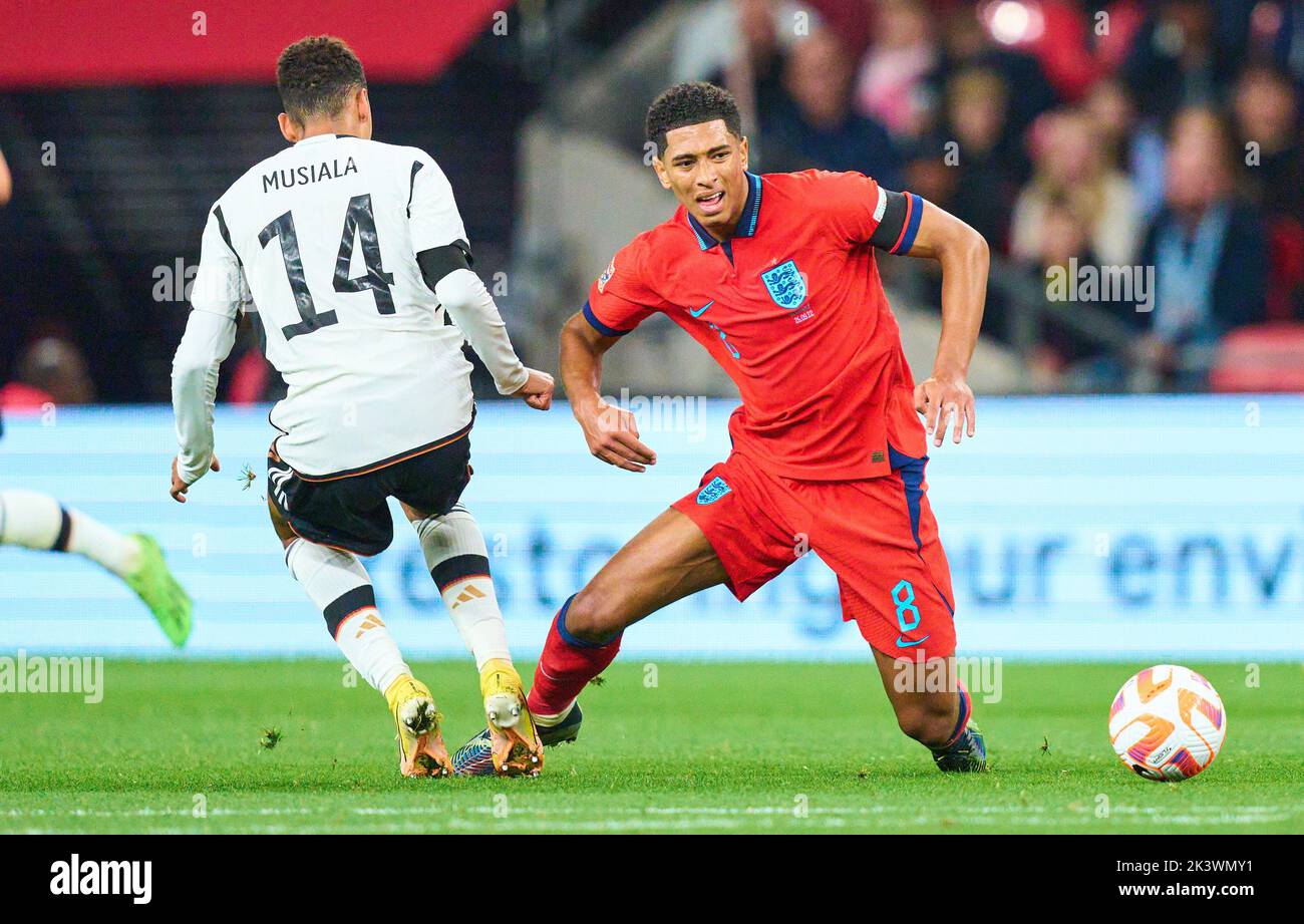 Jamal Musiala, DFB 14 compete for the ball, tackling, duel, header ...