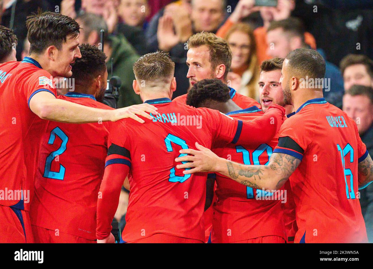 Harry kane celebrating 2022 hi-res stock photography and images - Alamy