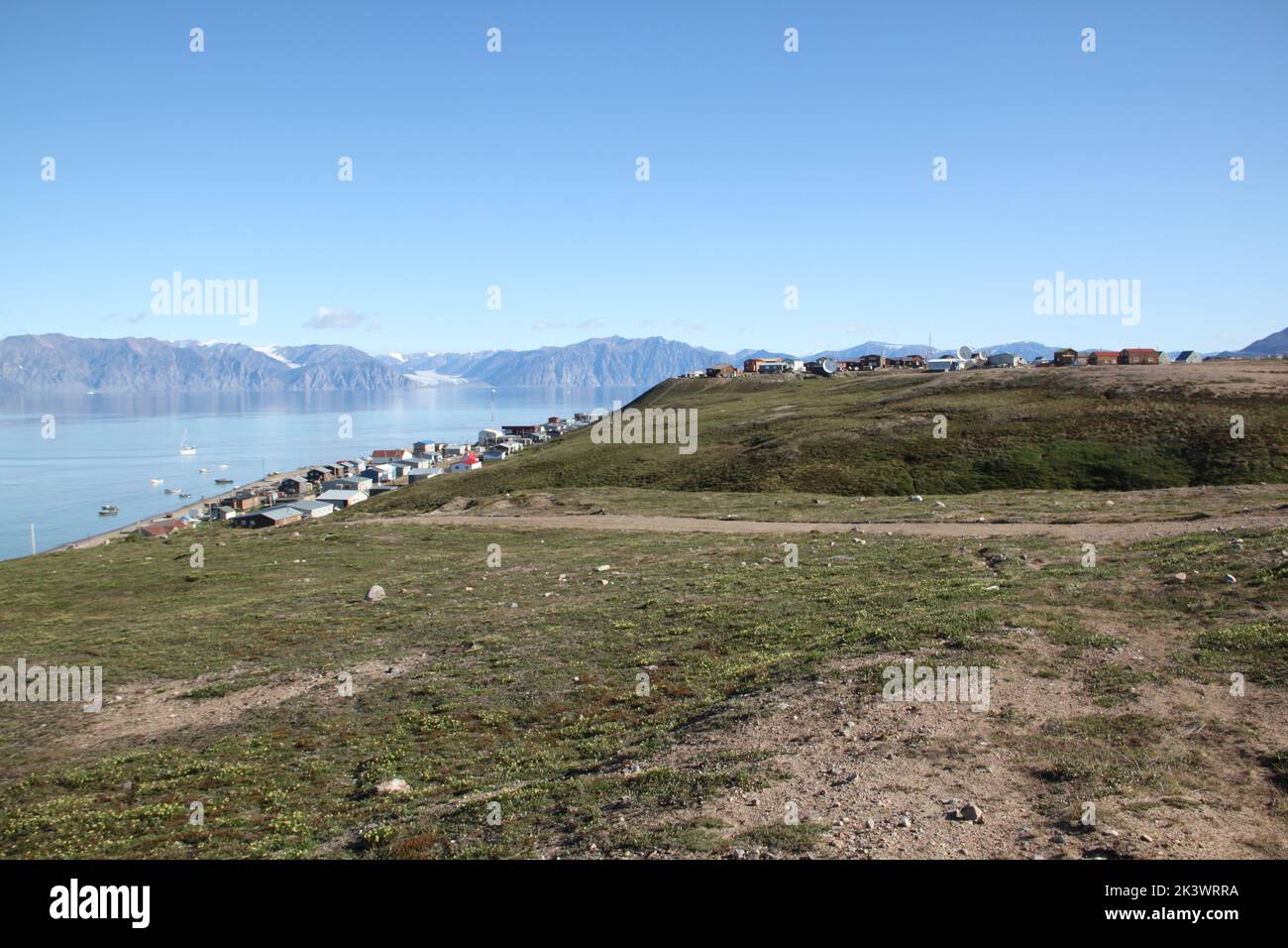 View of the community of Pond Inlet and Lancaster Sound, in the ...
