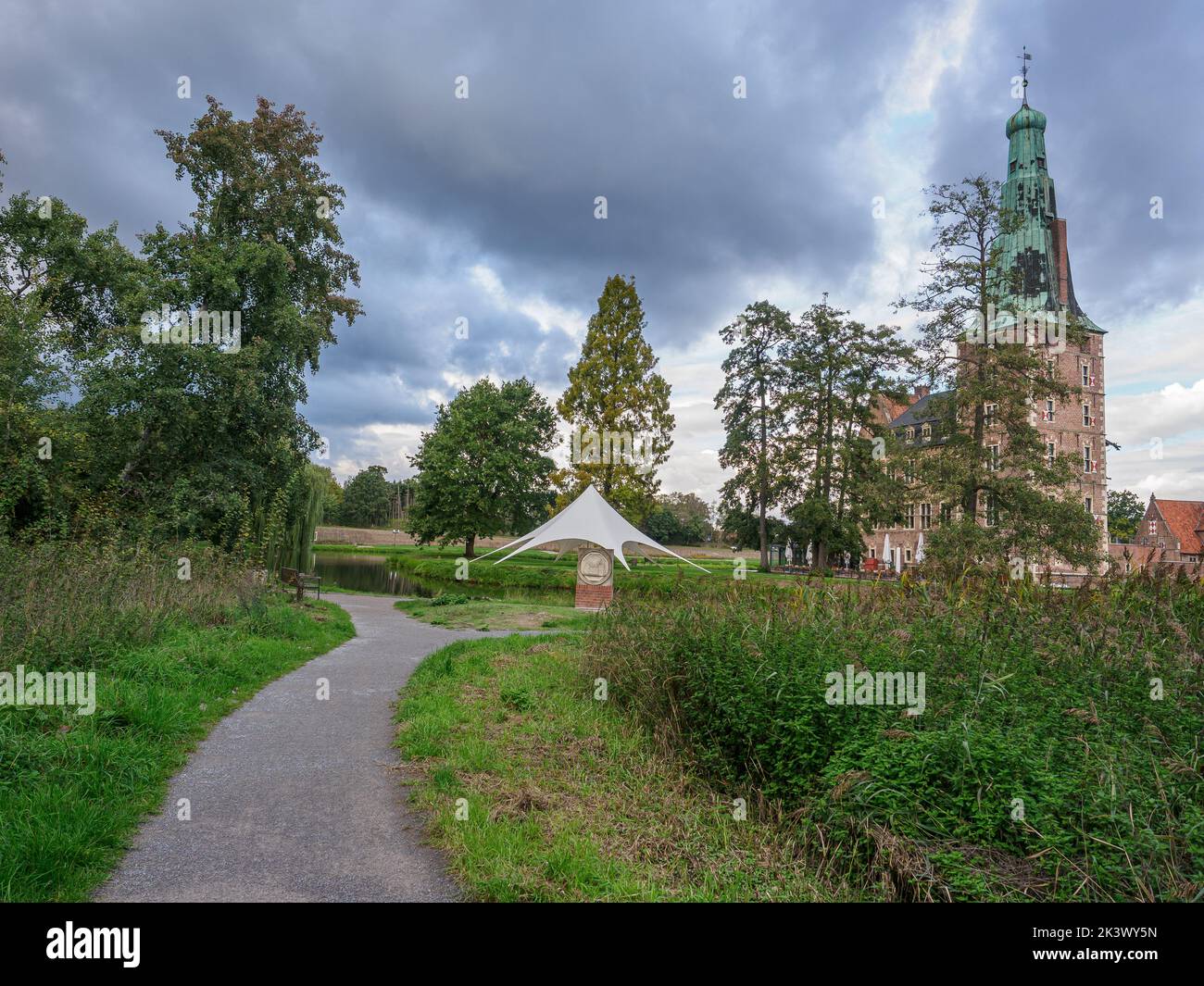 Raesfeld castle in germany Stock Photo - Alamy