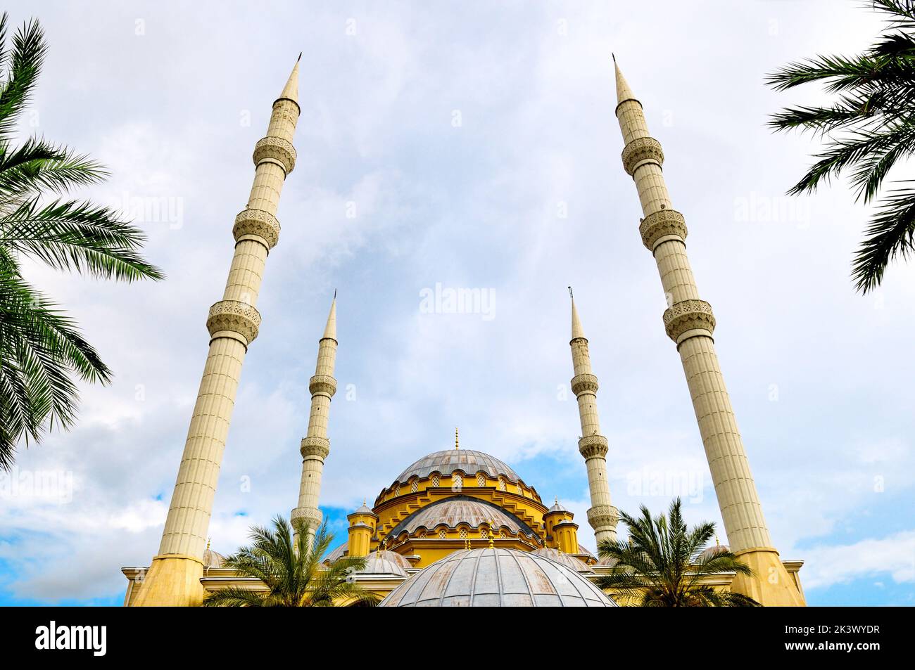 The Manavgat mosque is the largest mosque in the Antalya region of ...