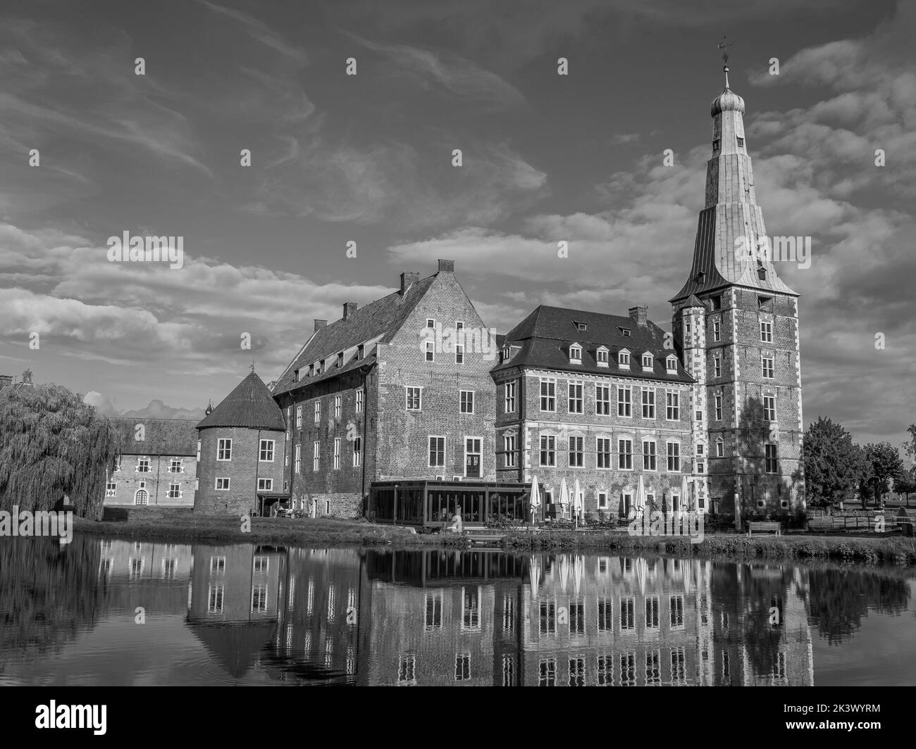 Raesfeld castle in germany Stock Photo - Alamy
