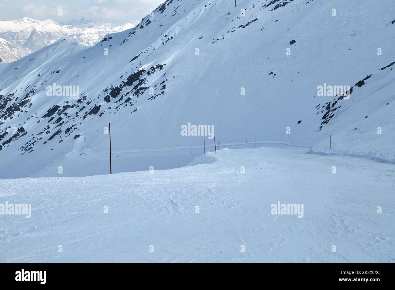 Skiing slopes in the Alps Stock Photo - Alamy