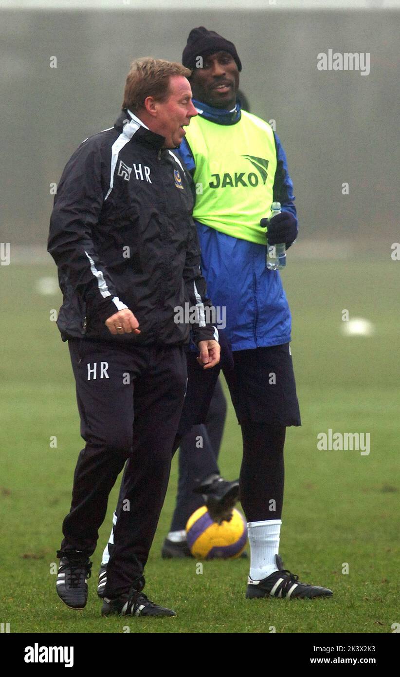 PORTSMOUTH MANAGER HARRY REDKNAPP AND SOL CAMPBELL 21-12-06 PIC MIKE ...