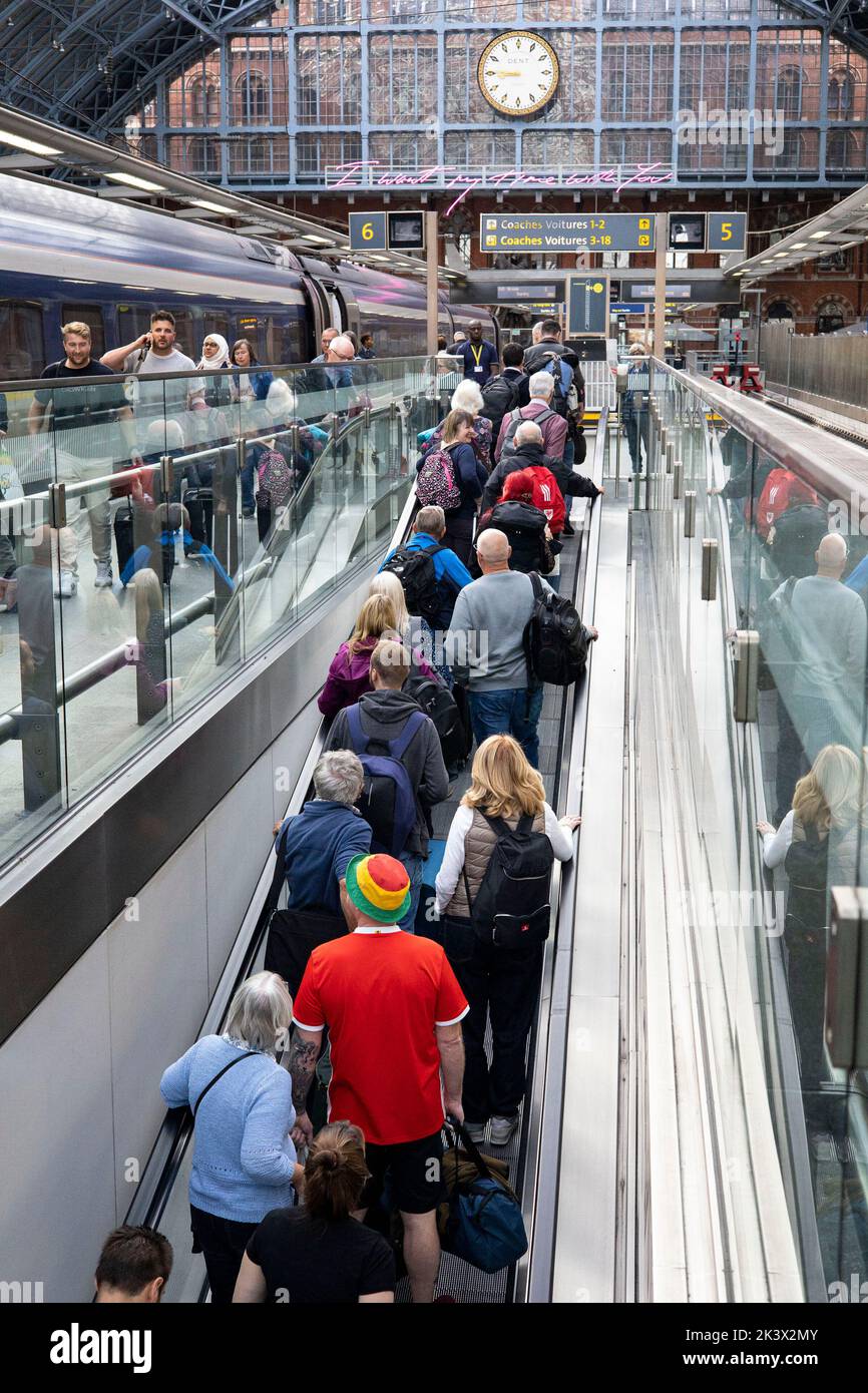 Football train station hi-res stock photography and images - Alamy