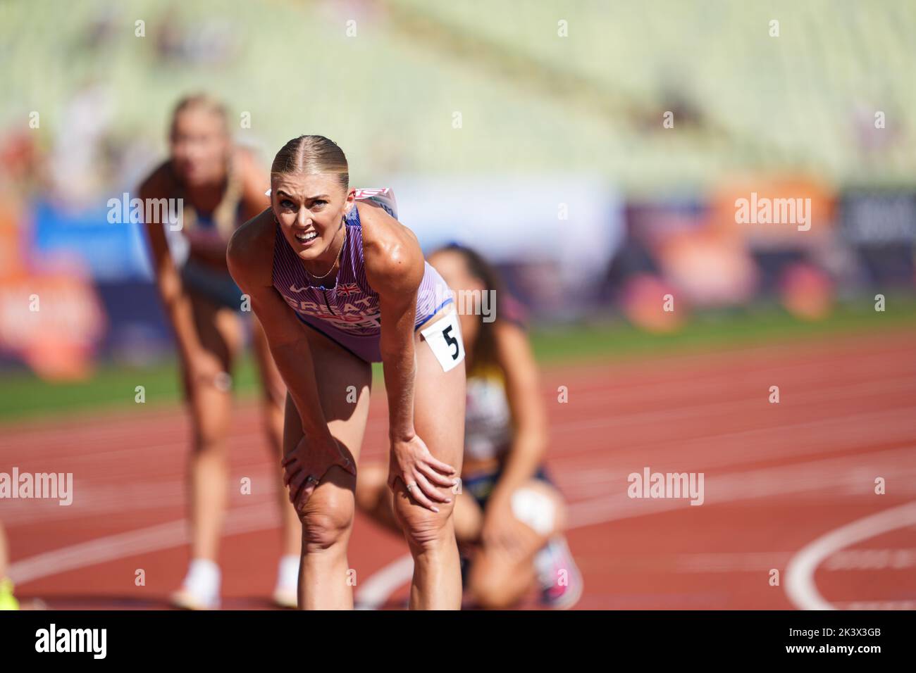 Ellie Baker participating in the 1500 meters of the European Athletics ...