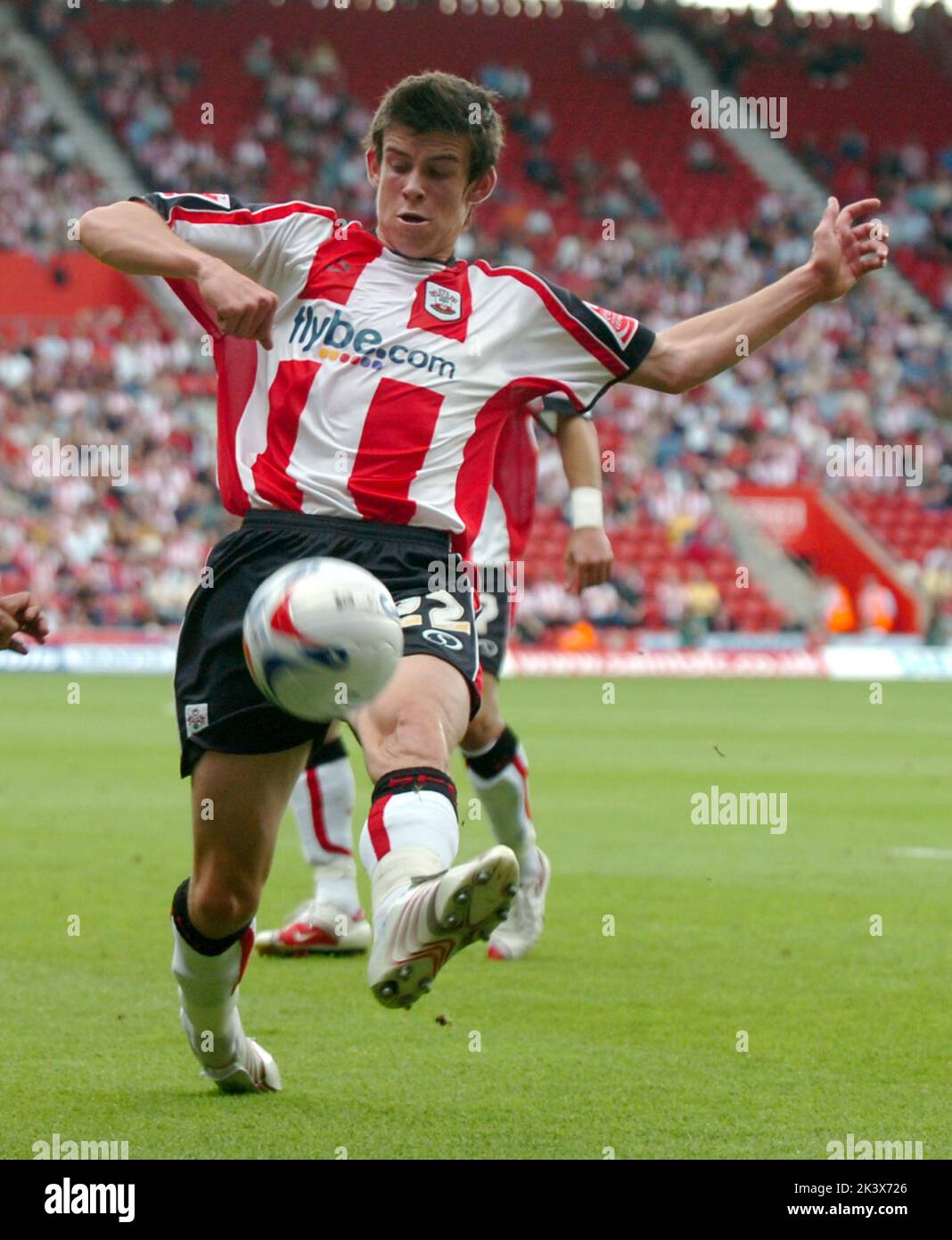 SOUTHAMPTON V PRESTOIN 26-08-06 GARETH BALE PIC MIKE WALKER, 2006 Stock ...