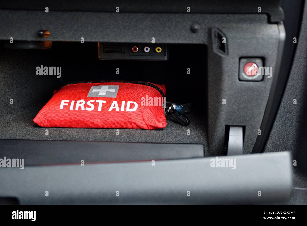 A first aid kit, in the glove box car. Useful in case of emergency ...