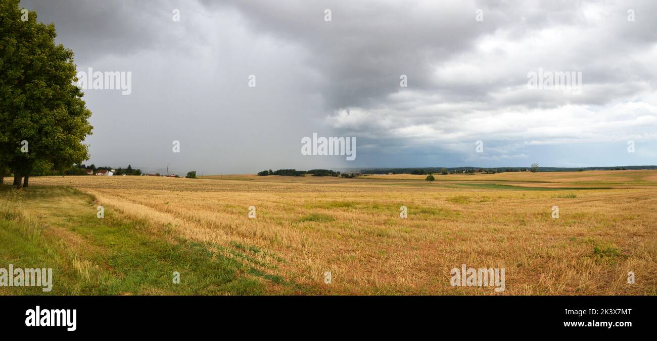 Storm cell during summer and during the drought Stock Photo - Alamy