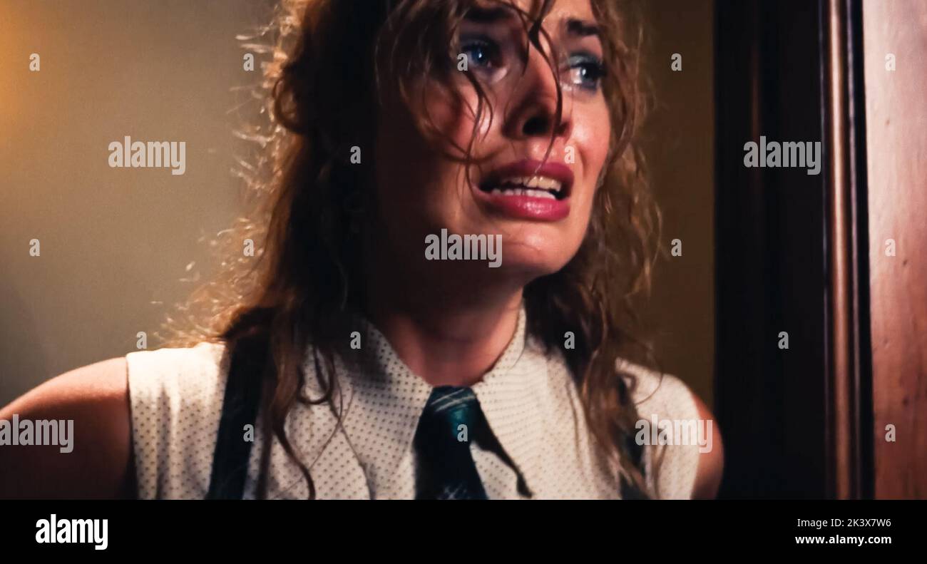 Babylon margot robbie hi-res stock photography and images - Alamy