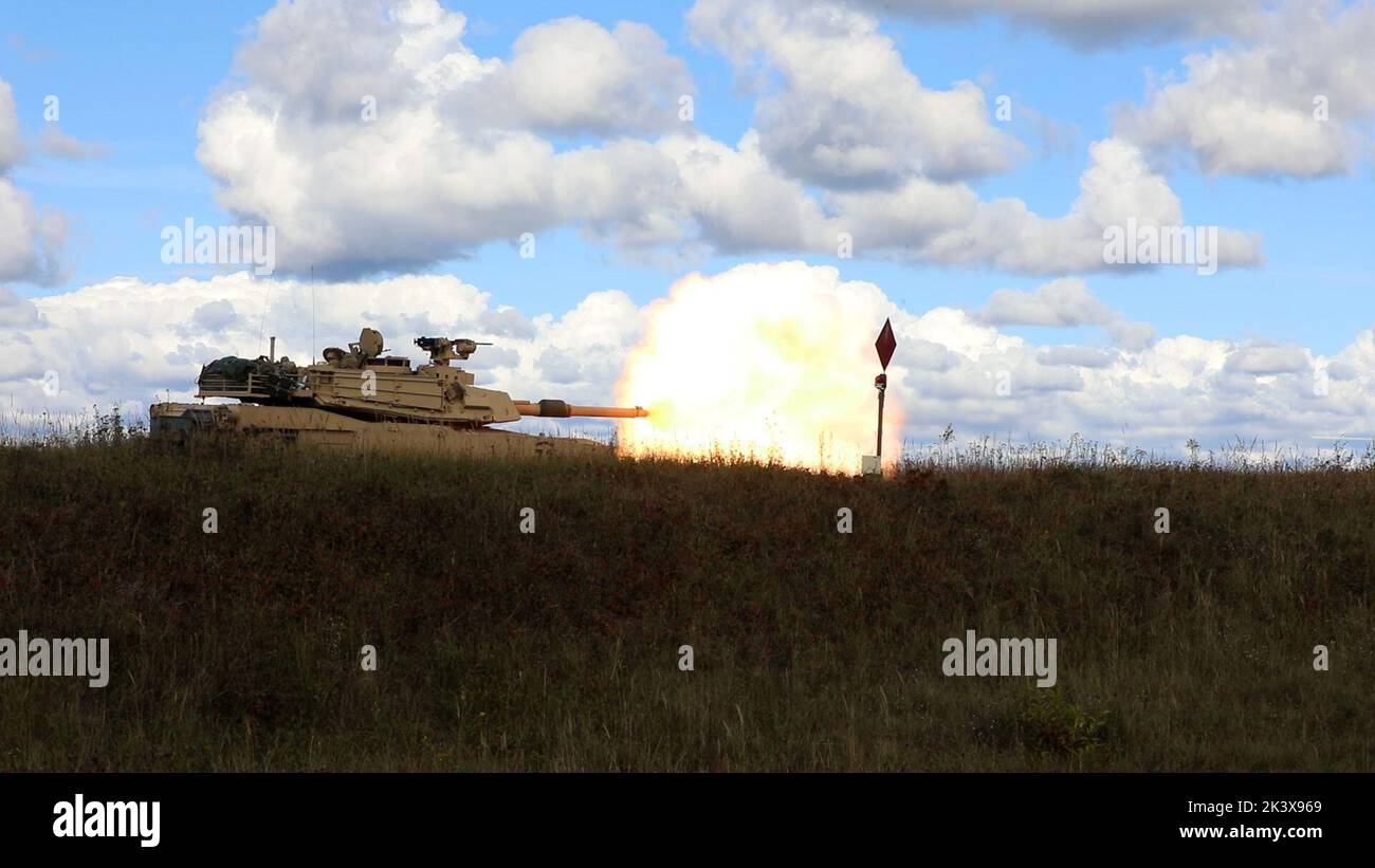 U.S Army troopers assigned to 3rd Armored Brigade Combat Team, 1st ...
