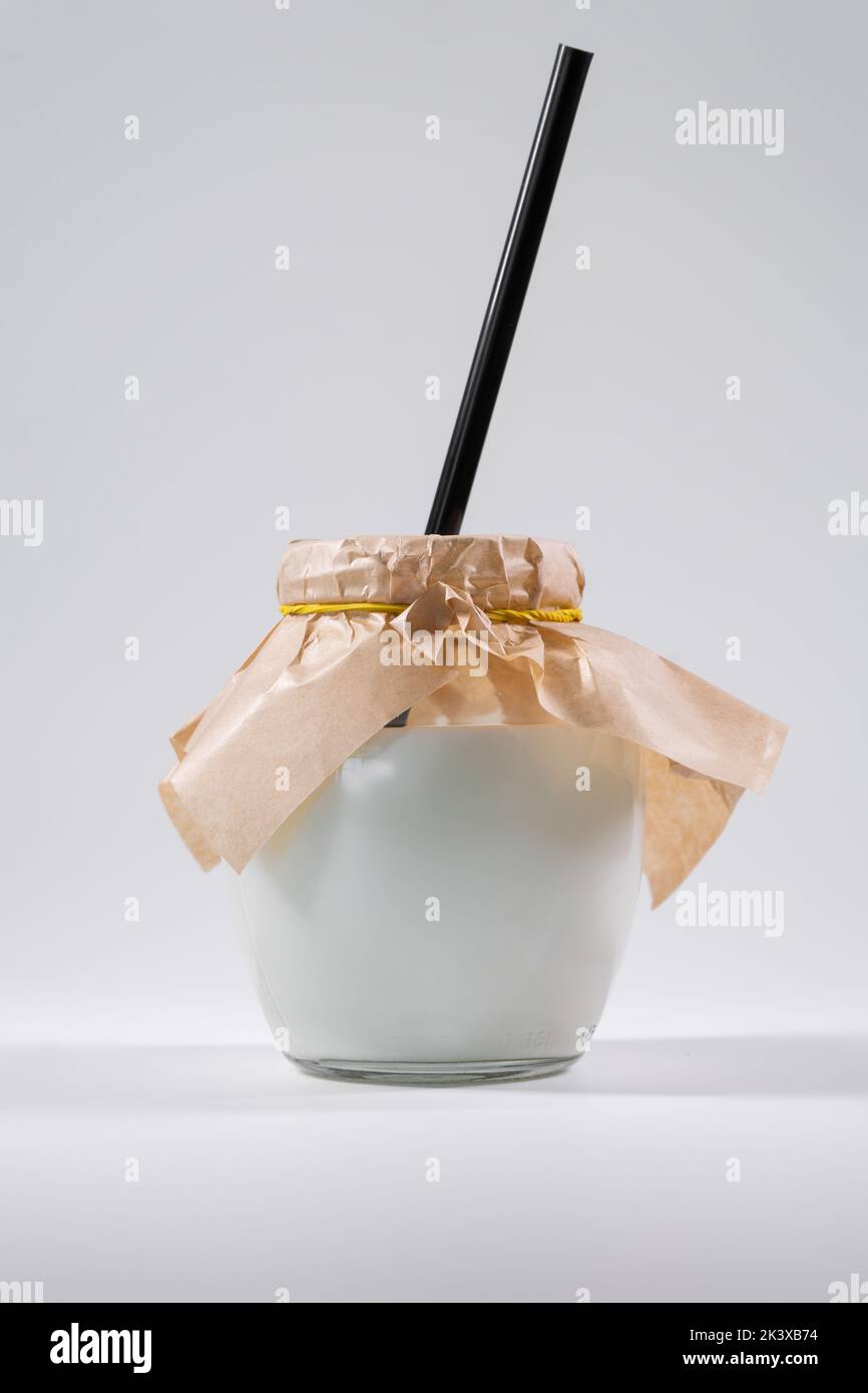 Milkshake glass bowl hi-res stock photography and images - Alamy