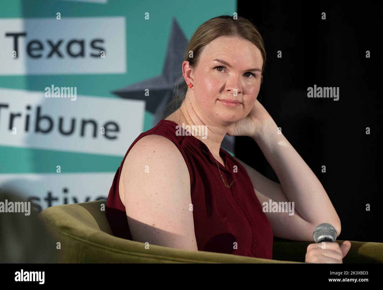 Austin, TX, USA. 24th Sep, 2022. Investigative journalist and podcaster ...