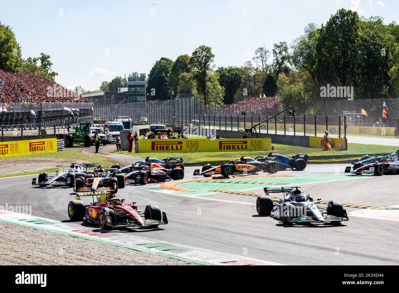 Formula 1 monza start hi-res stock photography and images - Alamy