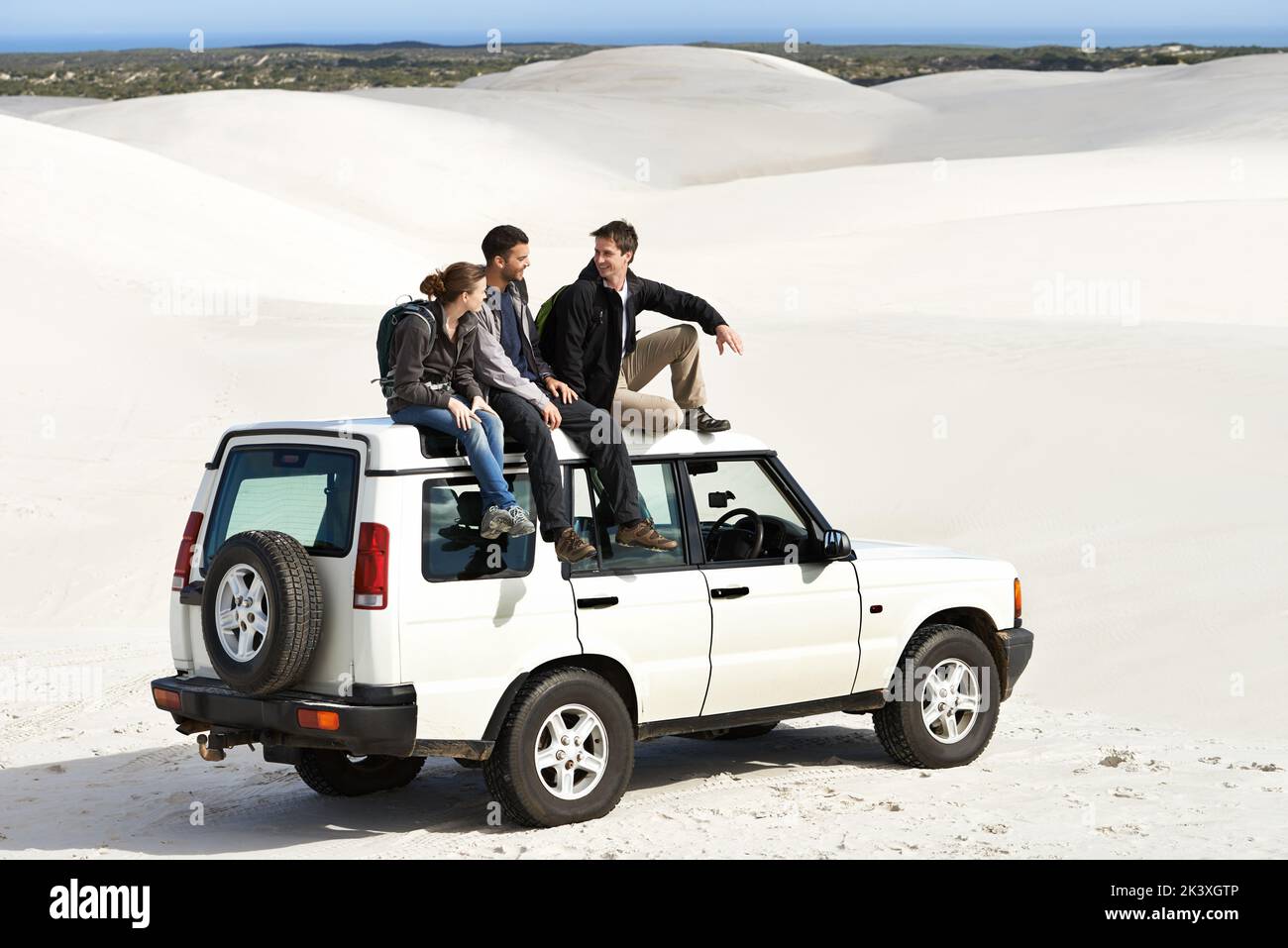 Group young people stopping hi-res stock photography and images - Alamy