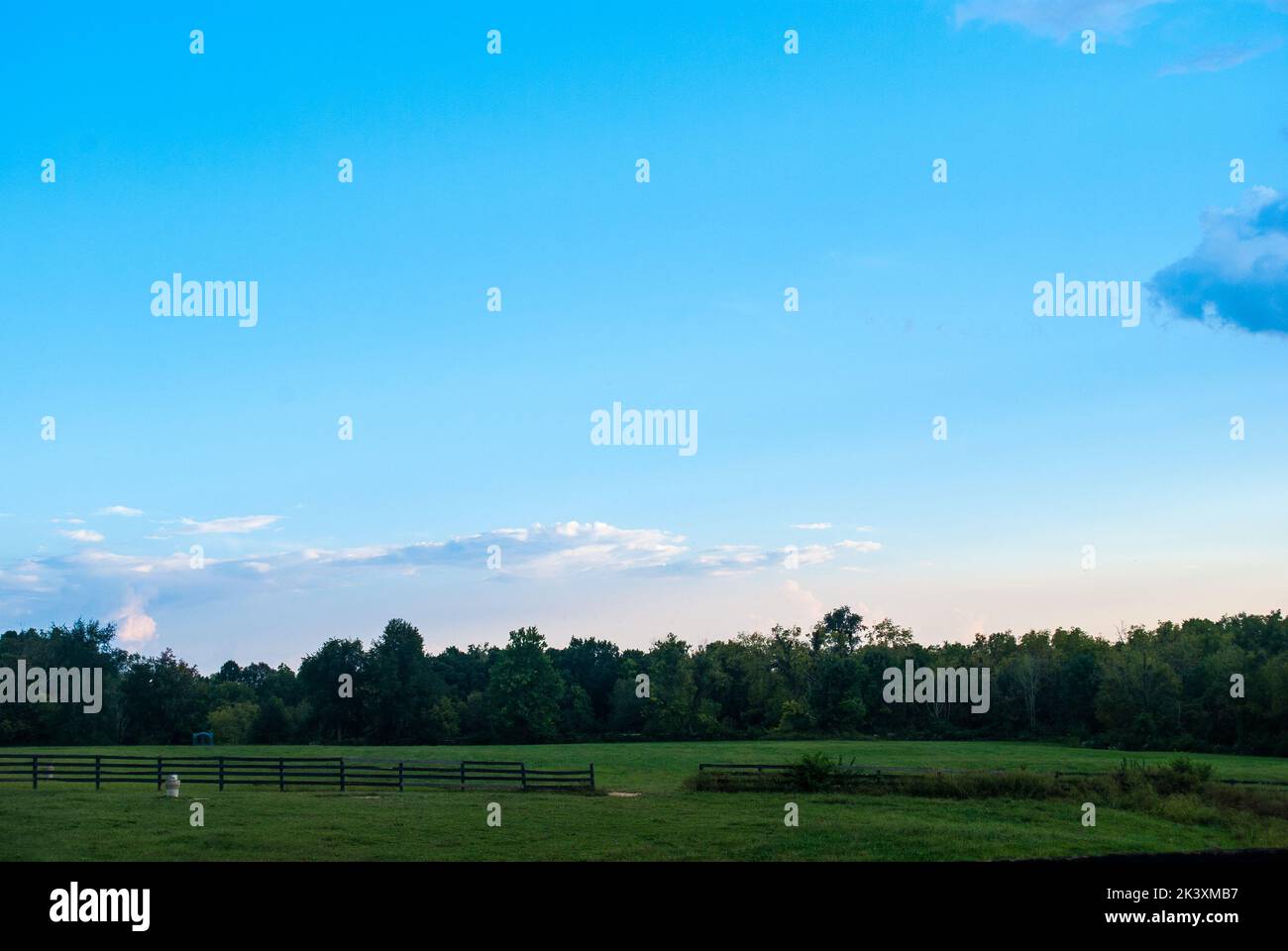Kentucky Blue Sky Stock Photo - Alamy
