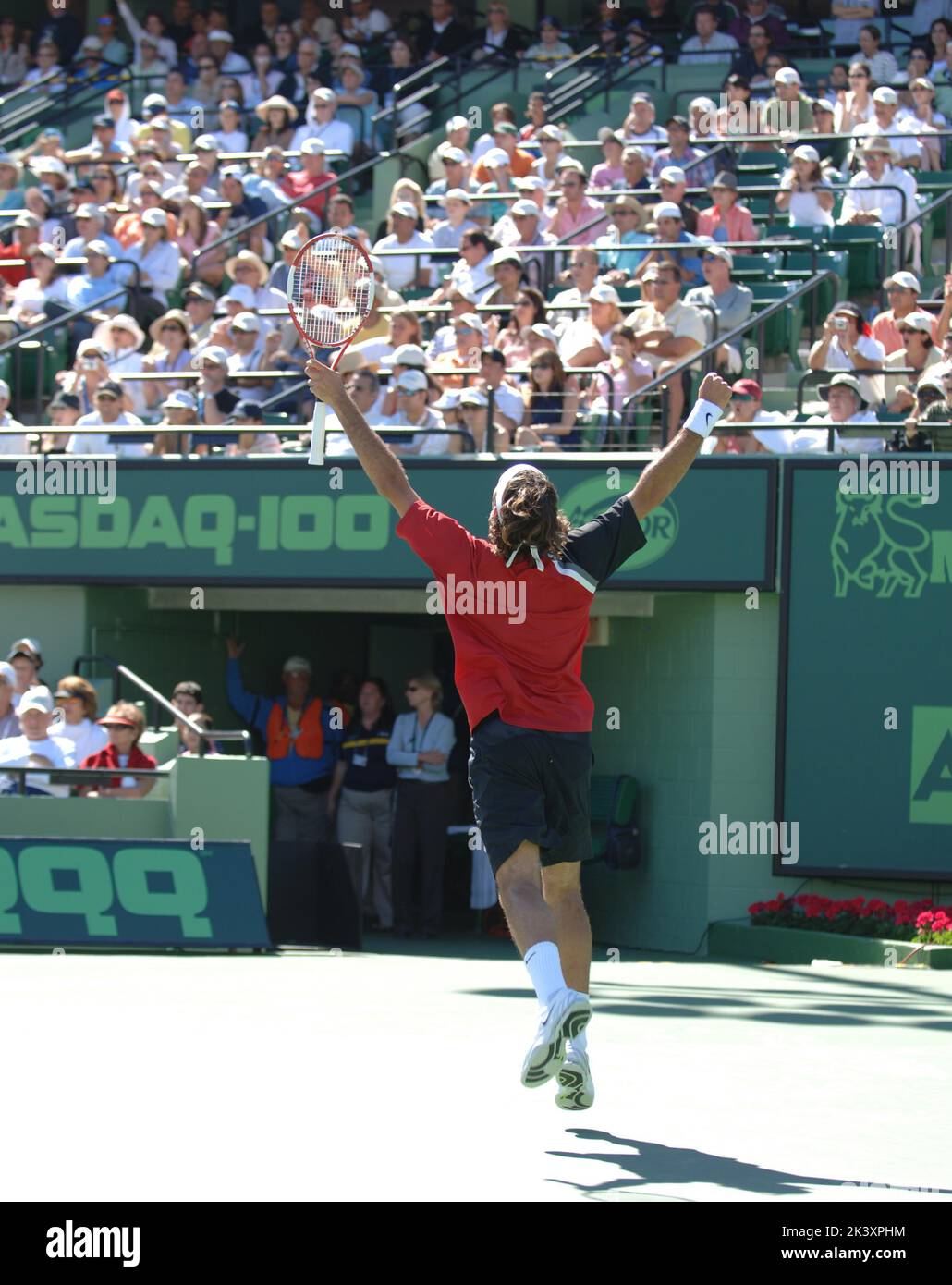 Roger federer world number one hi-res stock photography and images - Alamy