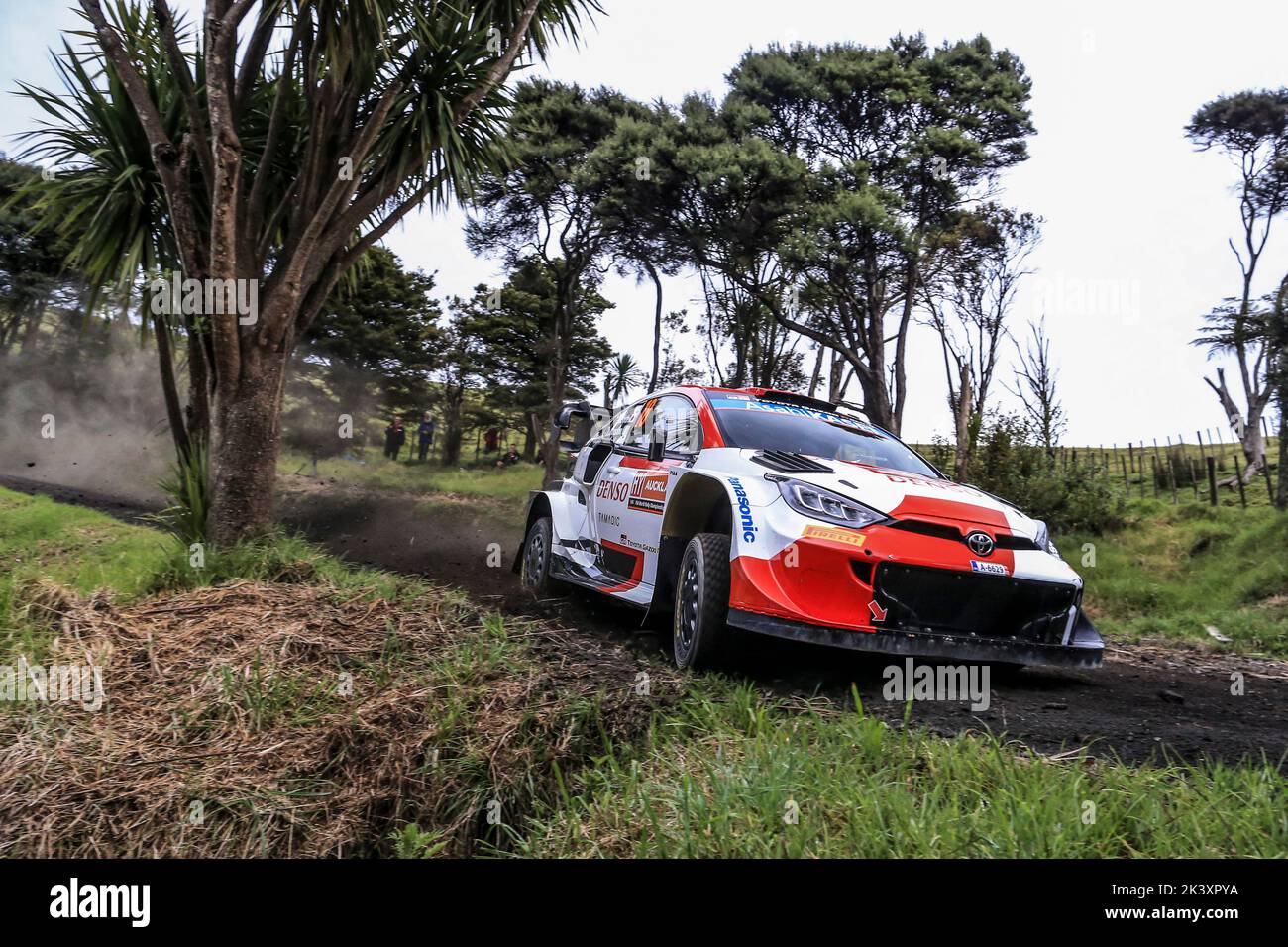 18 KATSUTA Takamoto (jpn), JOHNSTON Aaron (irl), Toyota Gazoo Racing ...