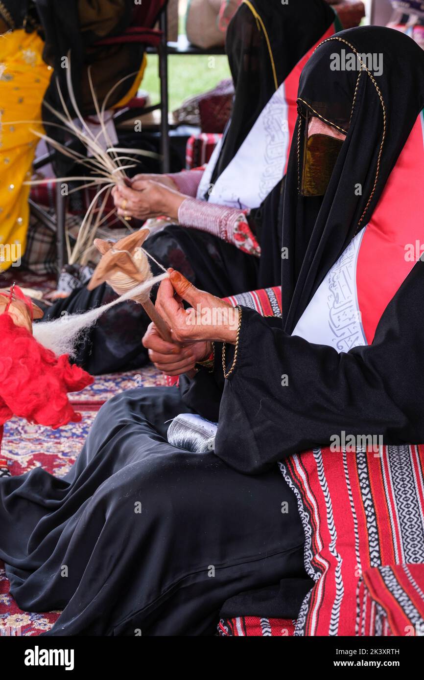 Masked Arab Woman from Abu Dhabi Wearing an Abaya at a Folklife ...