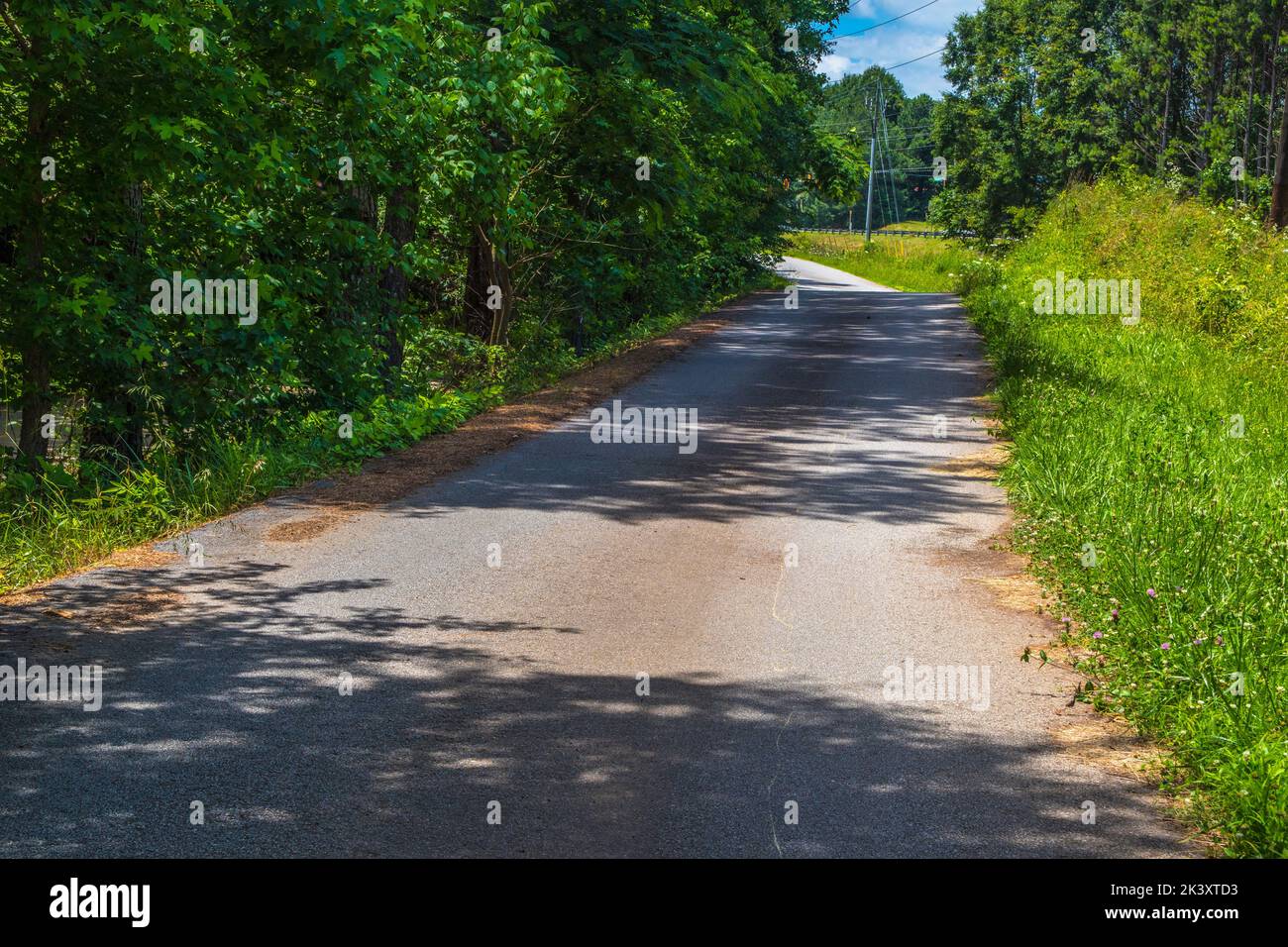 Silver Comet Trail 65 mile paved path Georgia USA driving path and ...