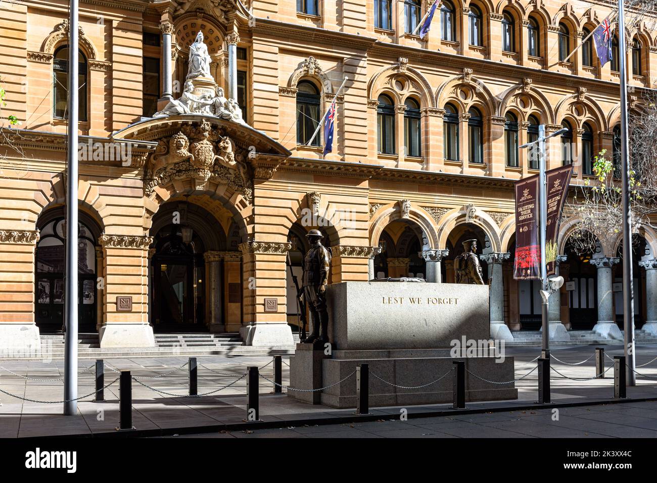 The war memorial cenotaph at Martin Place in Sydney, Australia Stock ...