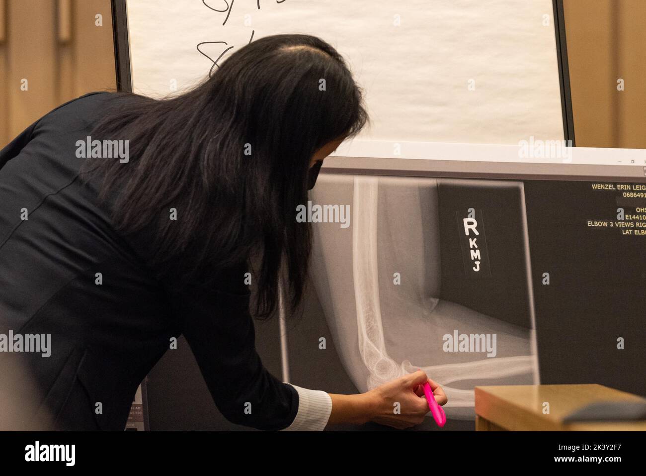 Carolyn wang hi-res stock photography and images - Alamy