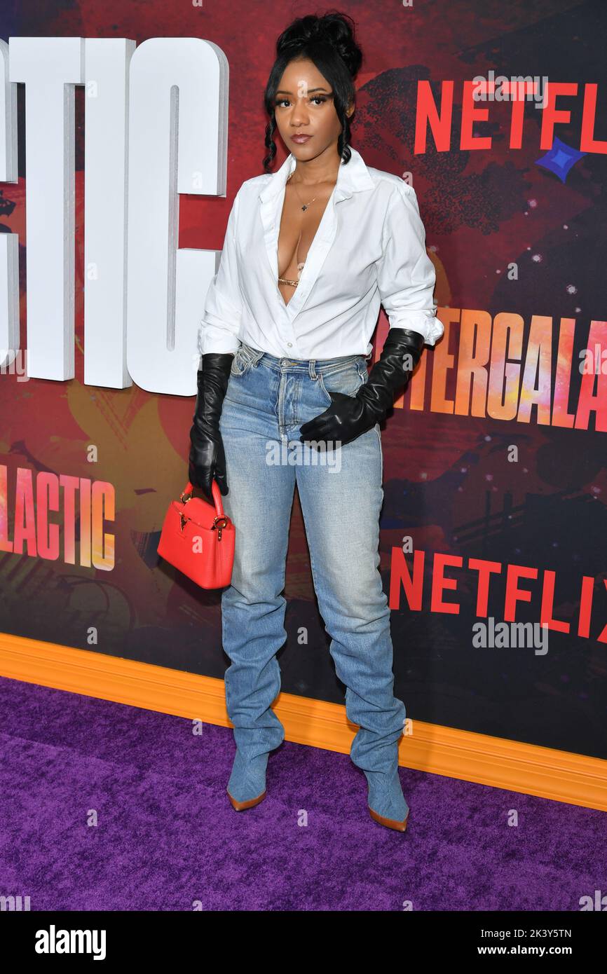 Shaniqua Jordan attends Netflix's "Entergalactic" New York premiere at ...