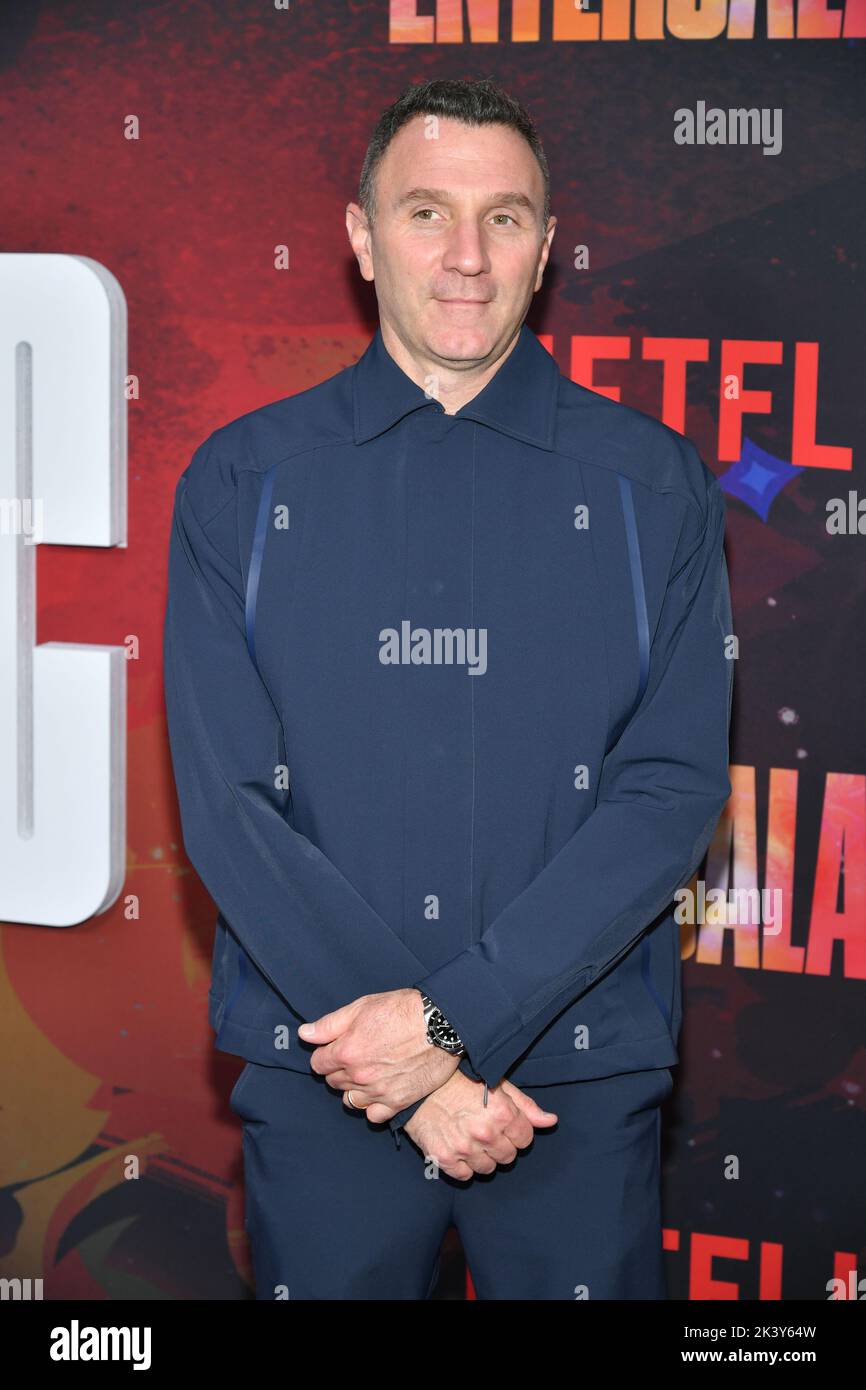 Ian Edelman attends Netflix's "Entergalactic" New York premiere at ...