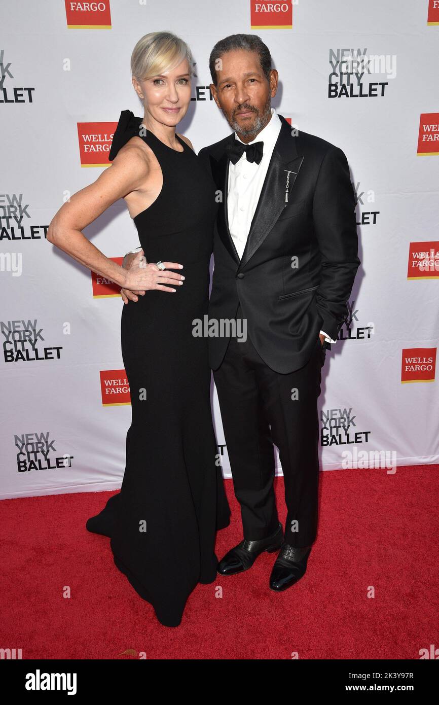 David quinlan hi-res stock photography and images - Alamy