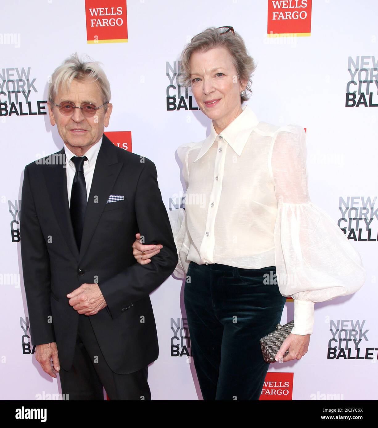 New York City, USA. 28th Sep, 2022. Mikhail Baryshnikov and Lisa ...