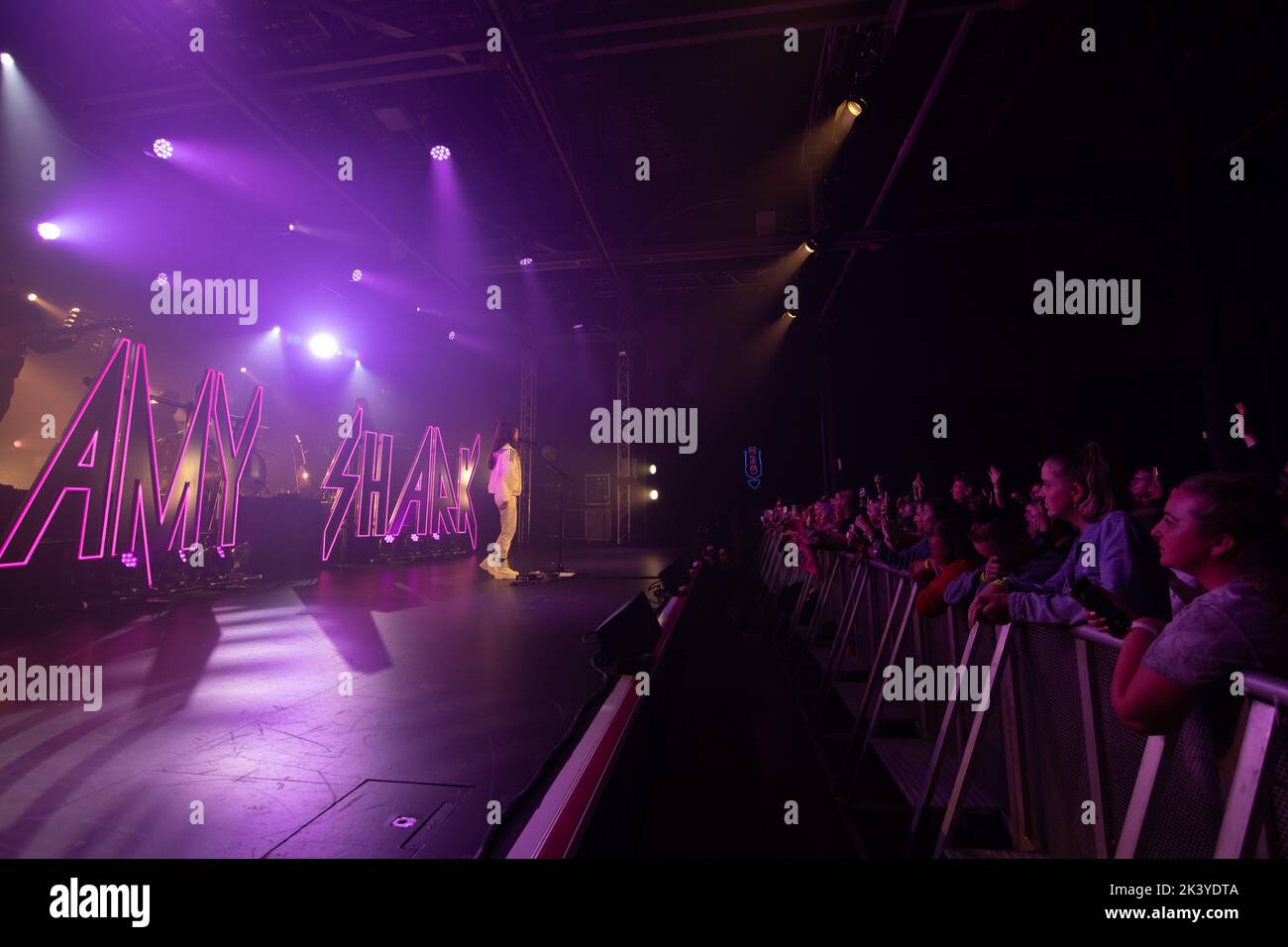 Australian singer songwriter Amy Shark performing live in 2022 Stock ...