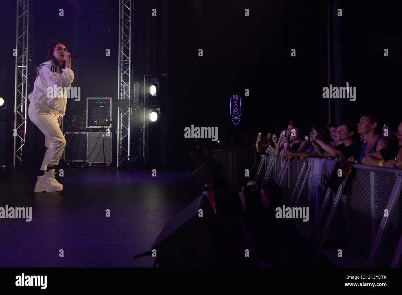 Australian singer songwriter Amy Shark performing live in 2022 Stock ...