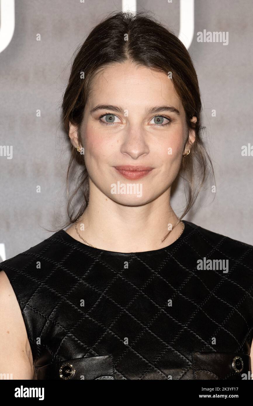 Rebecca Marder attends the Simone, Le Voyage Du Siecle Premiere at ...