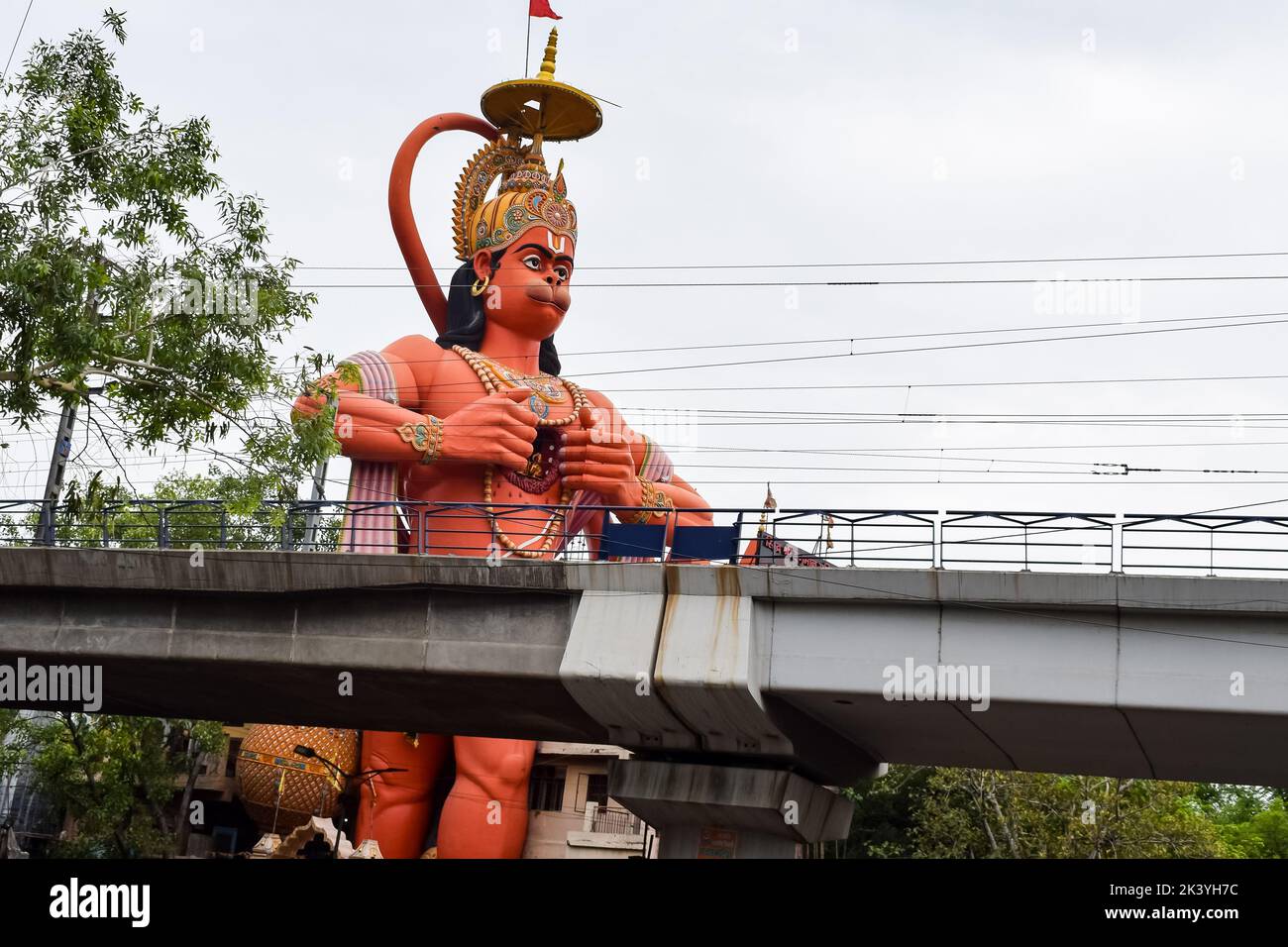 Delhi metro hanuman statue hi-res stock photography and images - Alamy