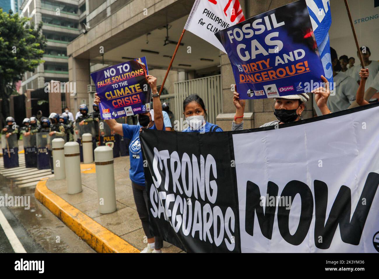 Manila Philippines 29th Sep 2022 Climate Activists Hold Signs And
