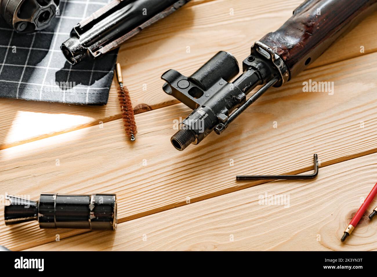 Gunsmith's working table for gun cleaning and maintaining Stock Photo ...