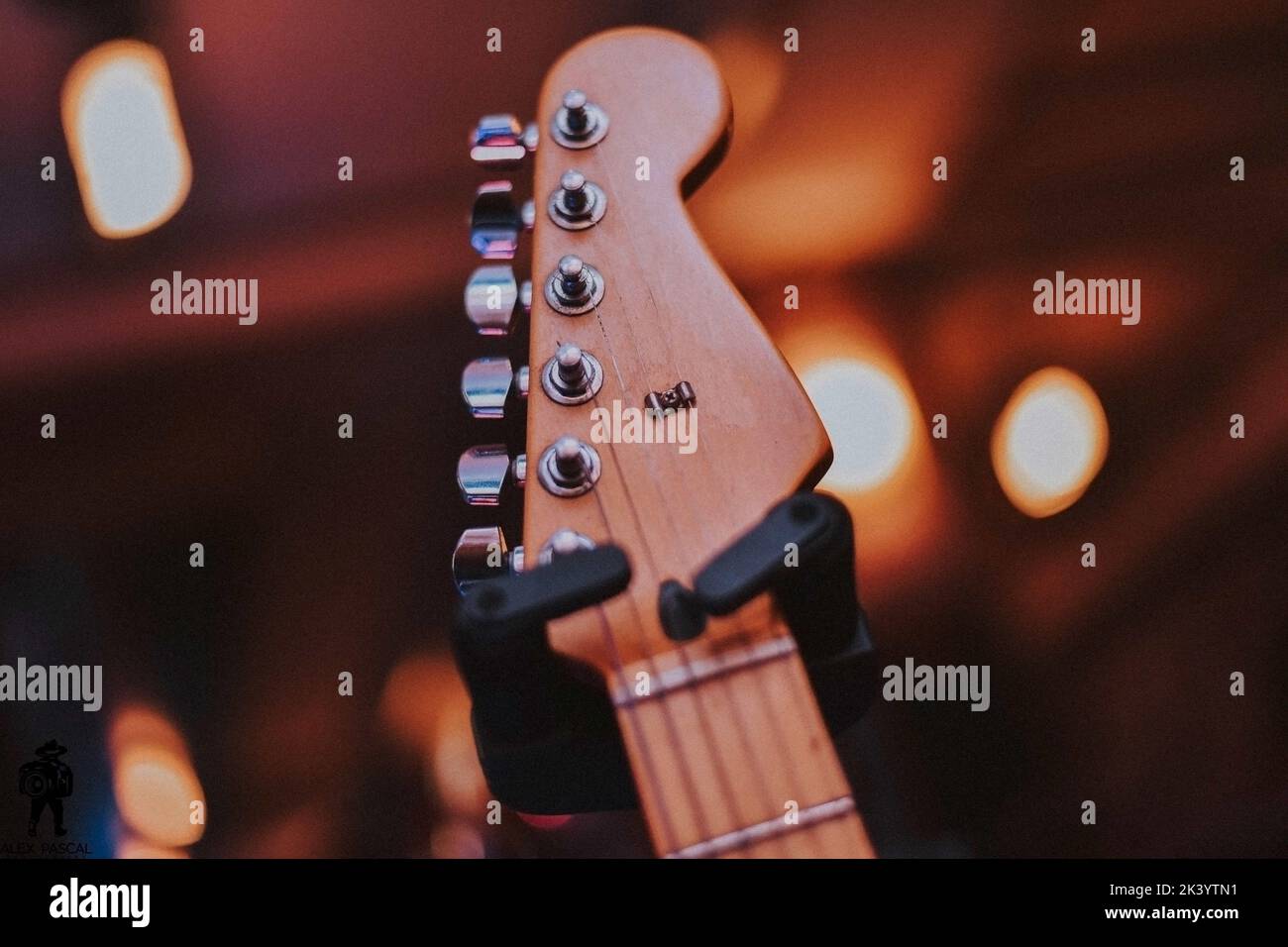 Guitar practice routine hi-res stock photography and images - Alamy