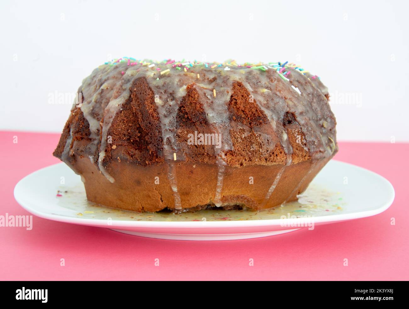 Malt loaf plate hi-res stock photography and images - Alamy