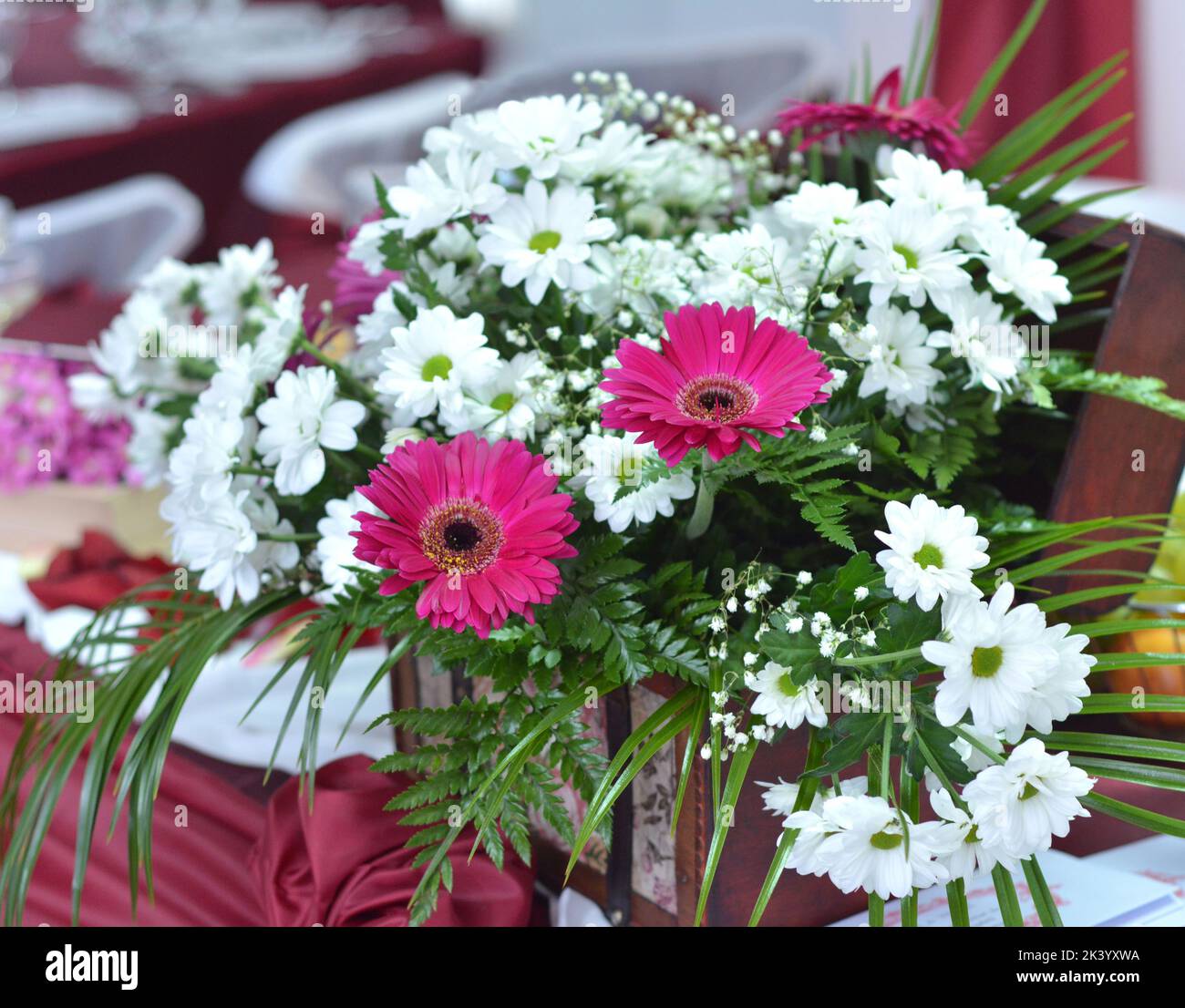 Lots of flowers on a bouquet Stock Photo - Alamy