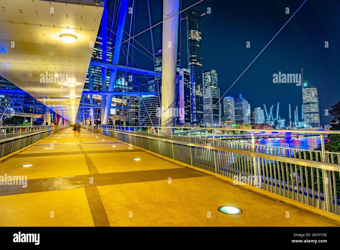 Brisbane, Australia - Kurilpa bridge illuminated at night Stock Photo ...