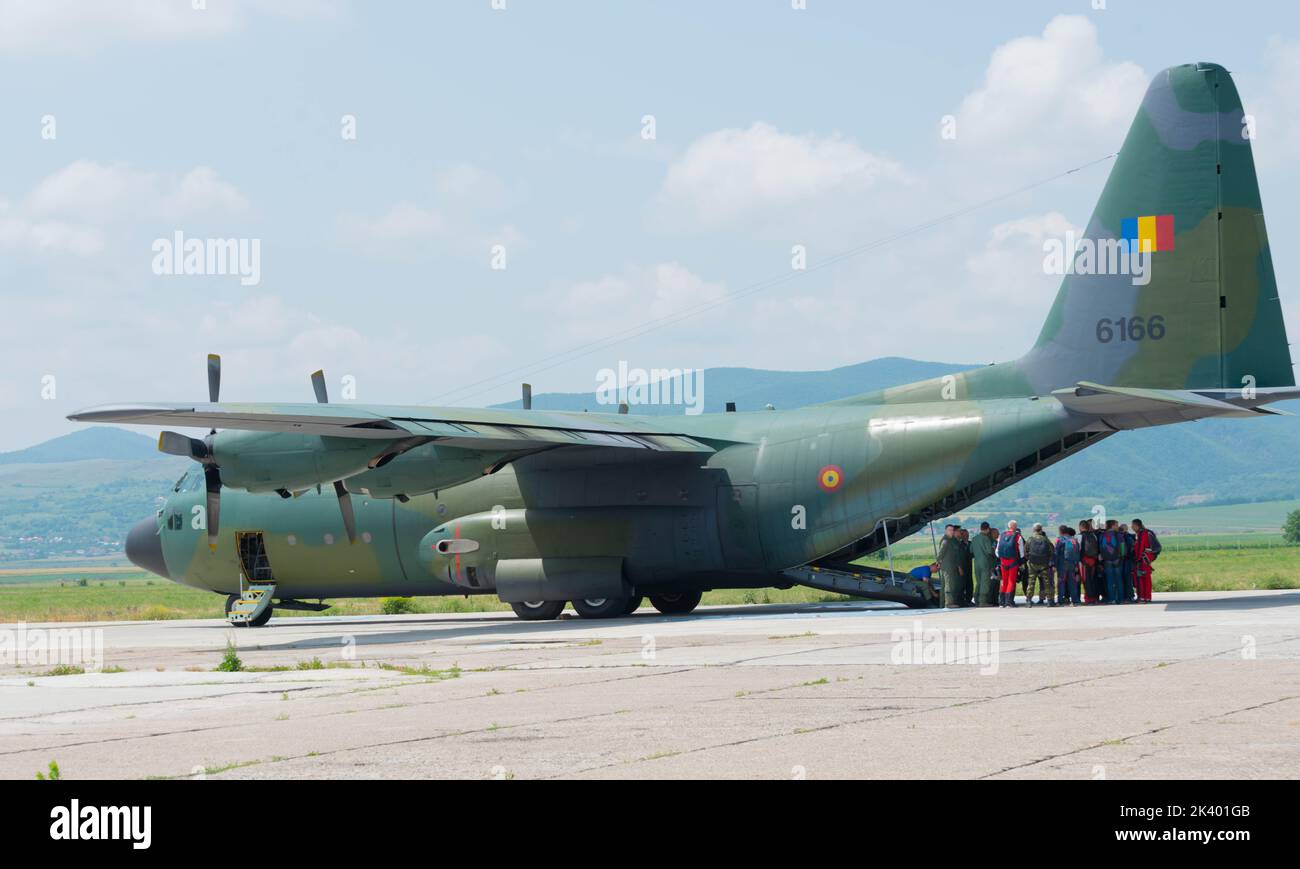 Hercules plane hi-res stock photography and images - Alamy