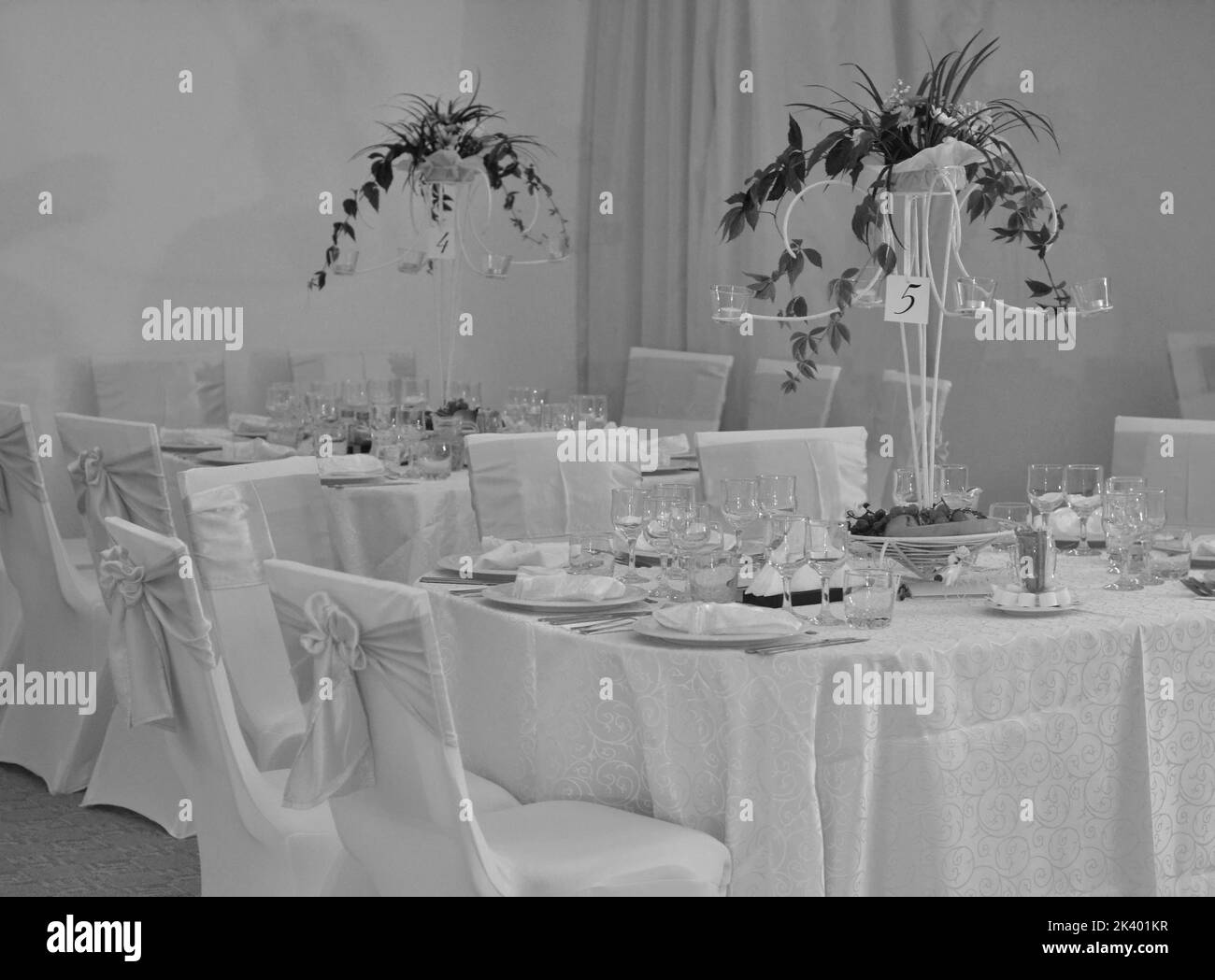 Table set formal place Black and White Stock Photos & Images - Alamy