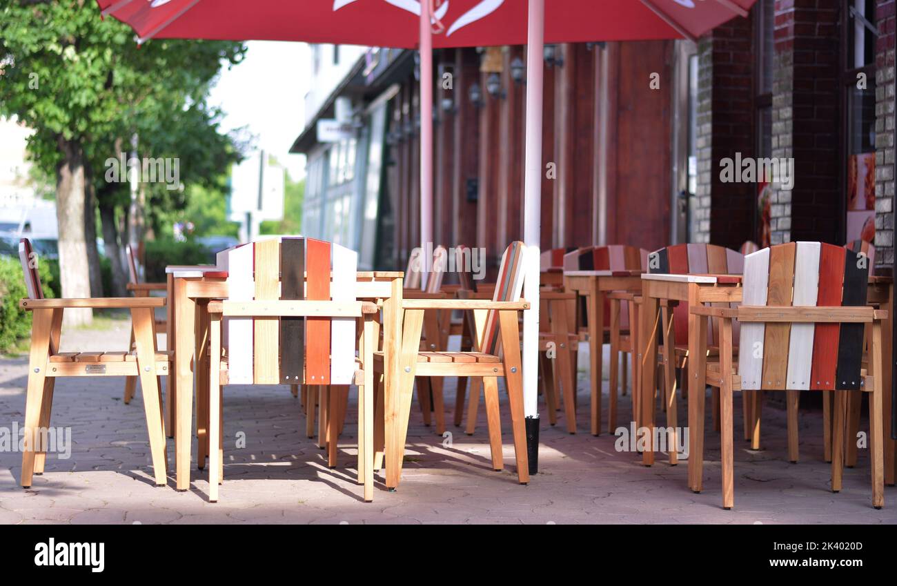 Terrace of a fast food in the street Stock Photo - Alamy