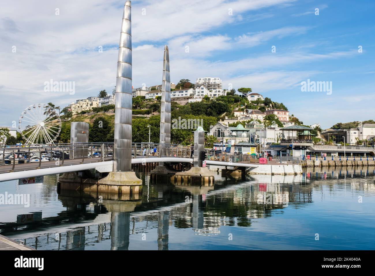 Marina Bridge footbridge across the Inner Dock route of the South West ...