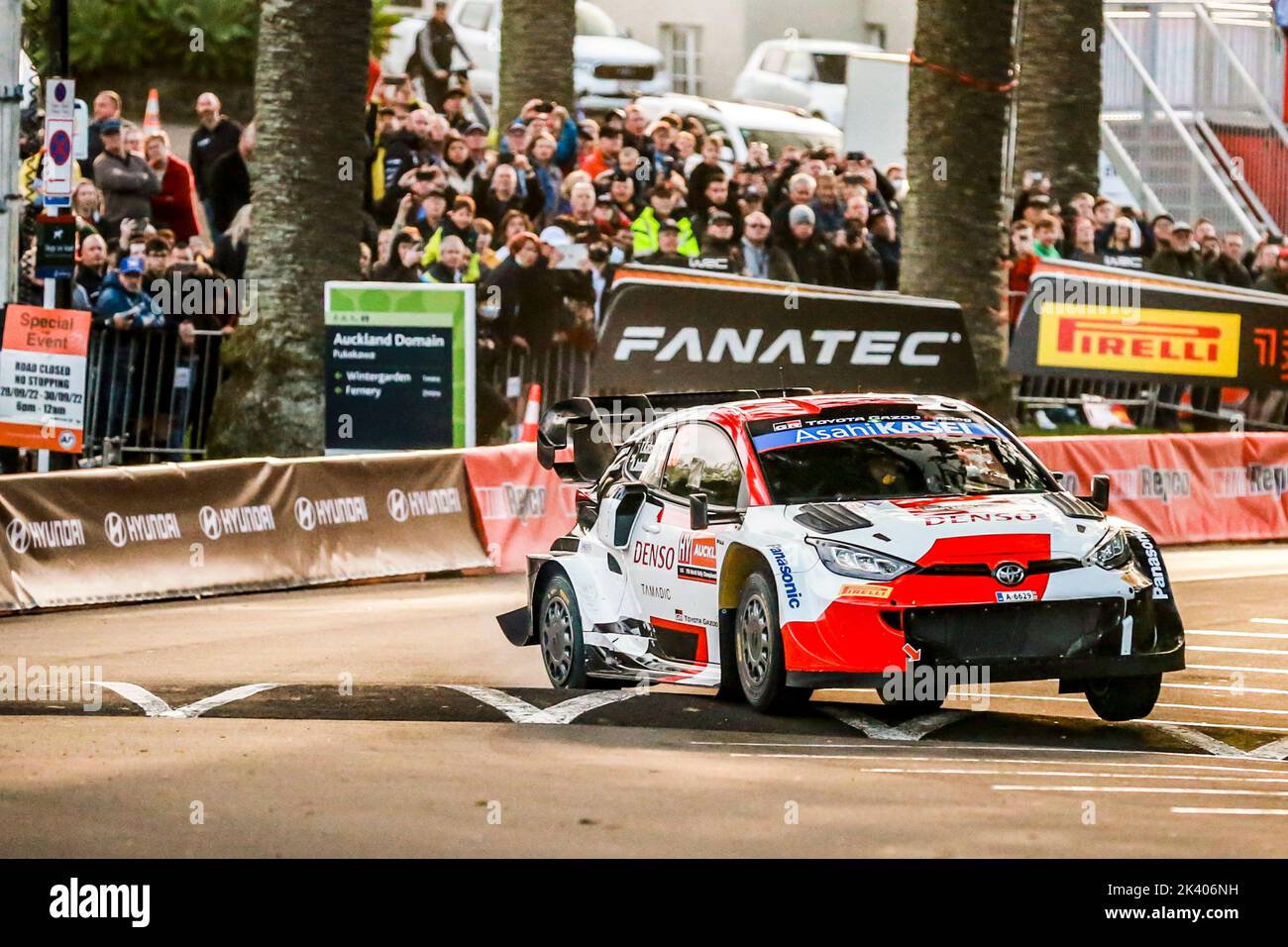 18 KATSUTA Takamoto (jpn), JOHNSTON Aaron (irl), Toyota Gazoo Racing ...