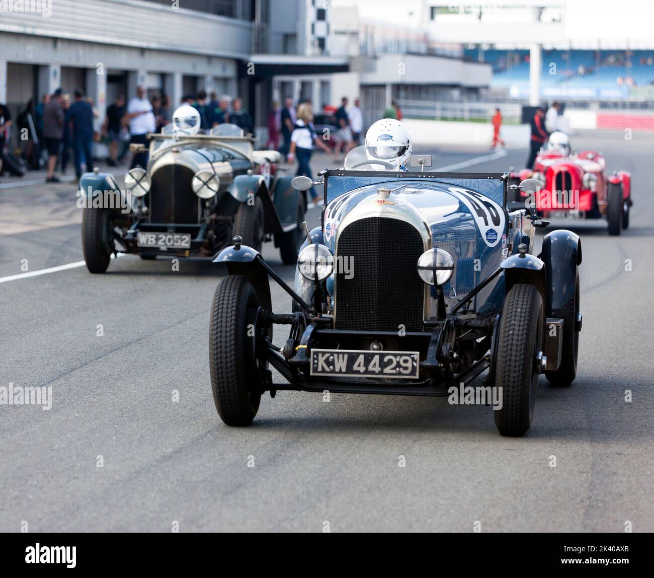Duncan Wiltshire driving his Blue, 1928, Bentley 3 Liter at the start ...