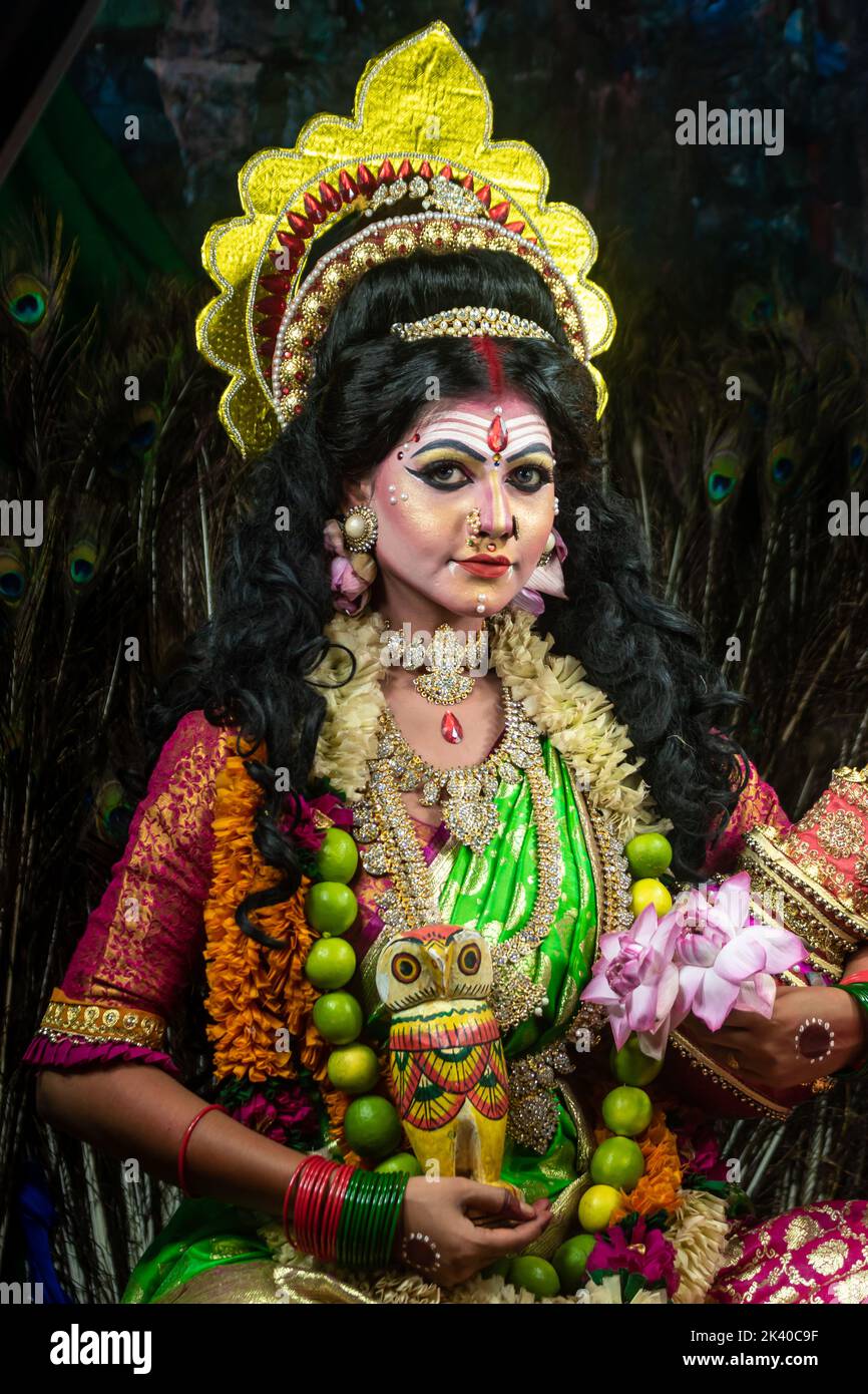 Agomoni concept photo shoot,Woman face with perfect makeup like goddess ...